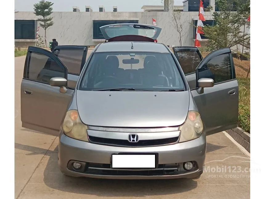 Jual Mobil Honda Stream 2004 1.7 1.7 di Jawa Barat Automatic MPV Abu-abu Rp 73.000.000 ...