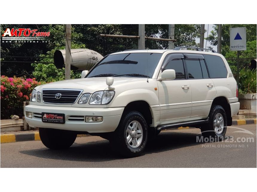 Jual Mobil Toyota Land Cruiser Cygnus 2000 V8 4.7 di DKI Jakarta ...