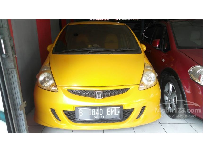 Jual Mobil Honda Jazz 2007 VTEC 1.5 di Jawa Barat Automatic Hatchback ...