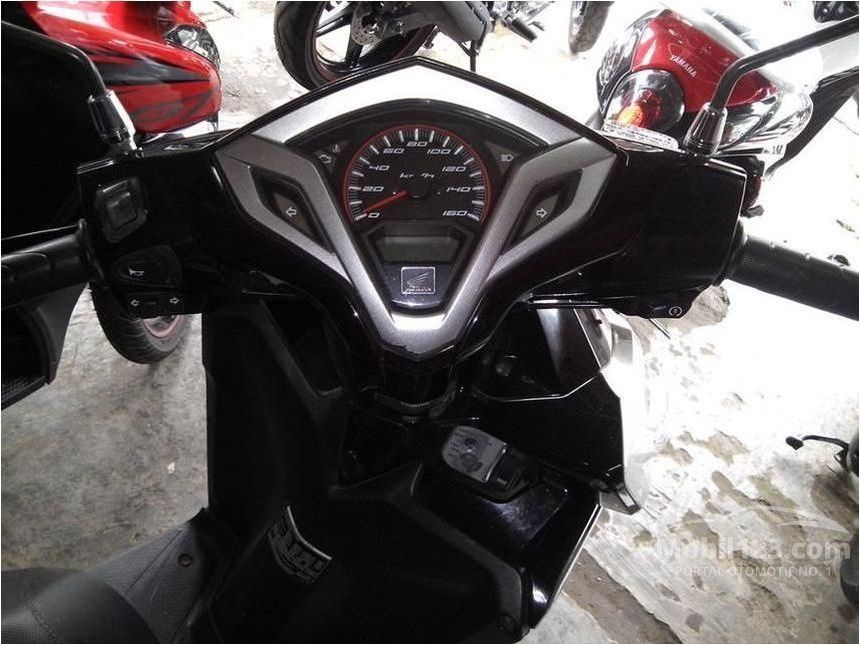 Jual Motor Honda Vario 2012 0.1 di DKI Jakarta Automatic Putih Rp 11. ...