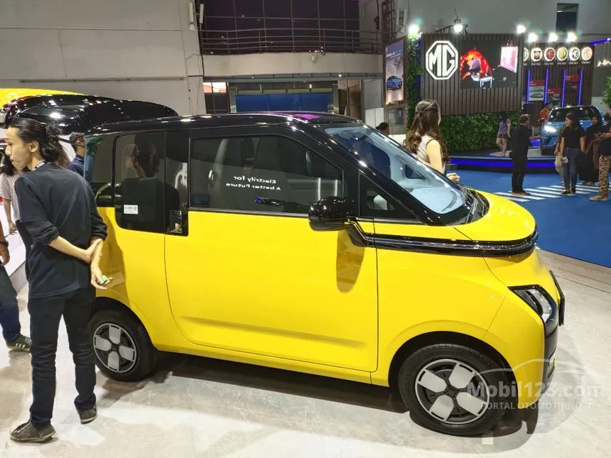Jual Mobil Wuling EV 2023 Air ev Long Range di DKI Jakarta Automatic ...