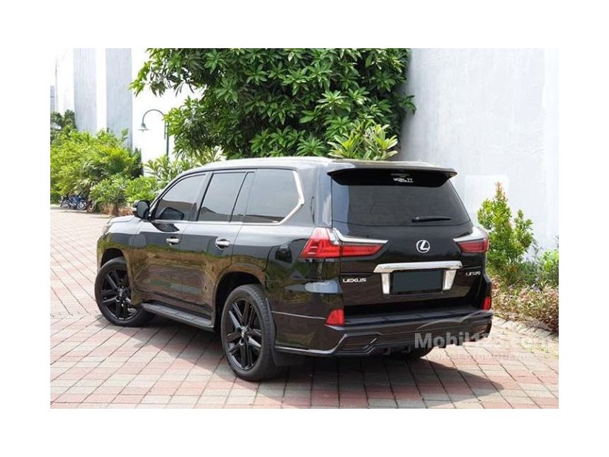 Jual Mobil Lexus LX570 2017 J200 5.7 di Jawa Timur Automatic SUV Hitam ...