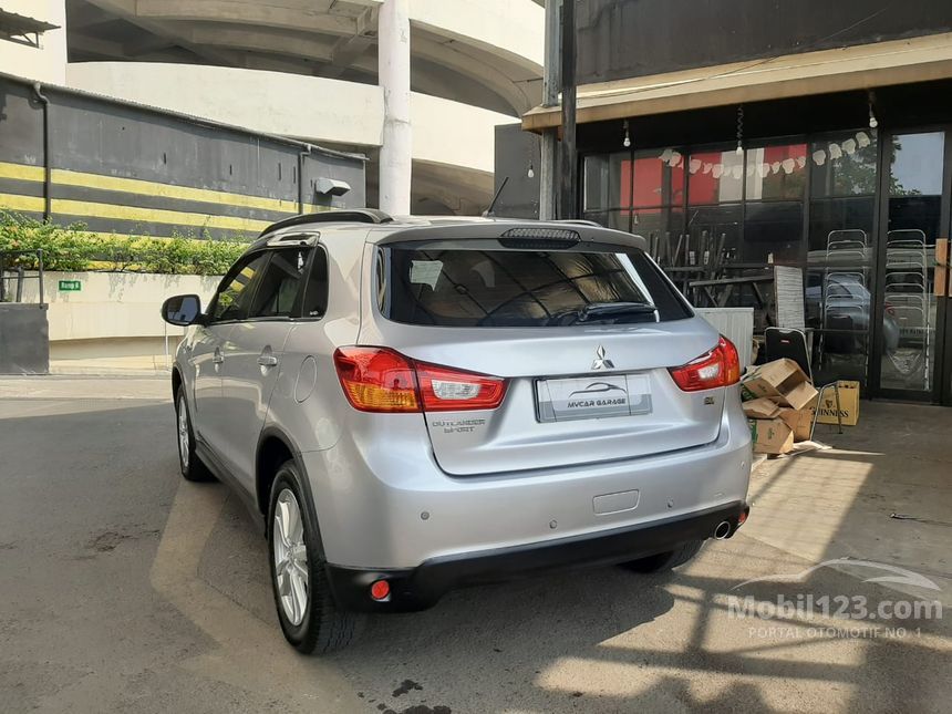 Jual Mobil Mitsubishi Outlander Sport 2016 PX 2.0 di DKI Jakarta ...
