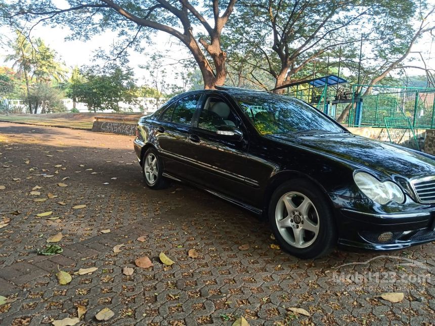 Jual Mobil Mercedes-Benz C270 2001 CDI Avantgarde 2.7 di Jawa Barat ...