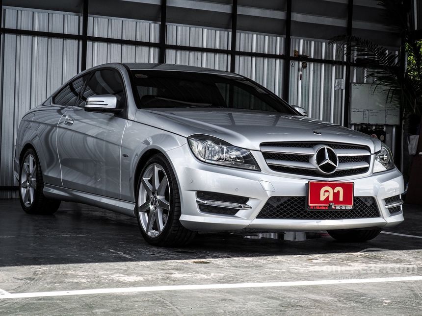 Mercedes-Benz C180 2013 W204 (ปี 08-14) C204 1.6 เกียร์อัตโนมัติ สีเงิน ...