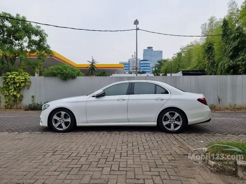 Jual Mobil Mercedes-Benz E250 2016 Avantgarde 2.0 di DKI Jakarta Automatic Sedan Putih Rp 649. ...