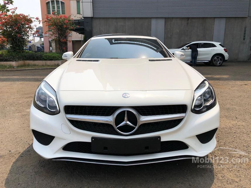 Jual Mobil Mercedes-Benz SLC200 2017 R172 2.0 di DKI Jakarta Automatic ...