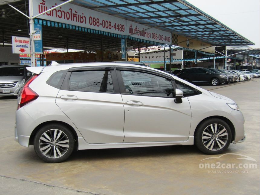 Honda Jazz 2016 SV i-VTEC 1.5 in กรุงเทพและปริมณฑล Automatic Hatchback ...