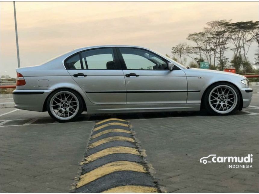 BMW 318i 2004 E46 Facelift 2.0 Sedan 2.0 in Indonesia (Others) Automatic Grey for Rp 110.000.000 ...