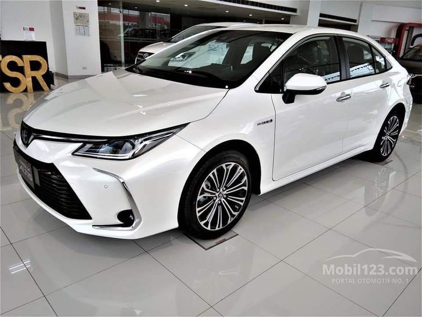 Jual Mobil Toyota Corolla Altis 2019 HYBRID 1.8 di Banten Automatic ...