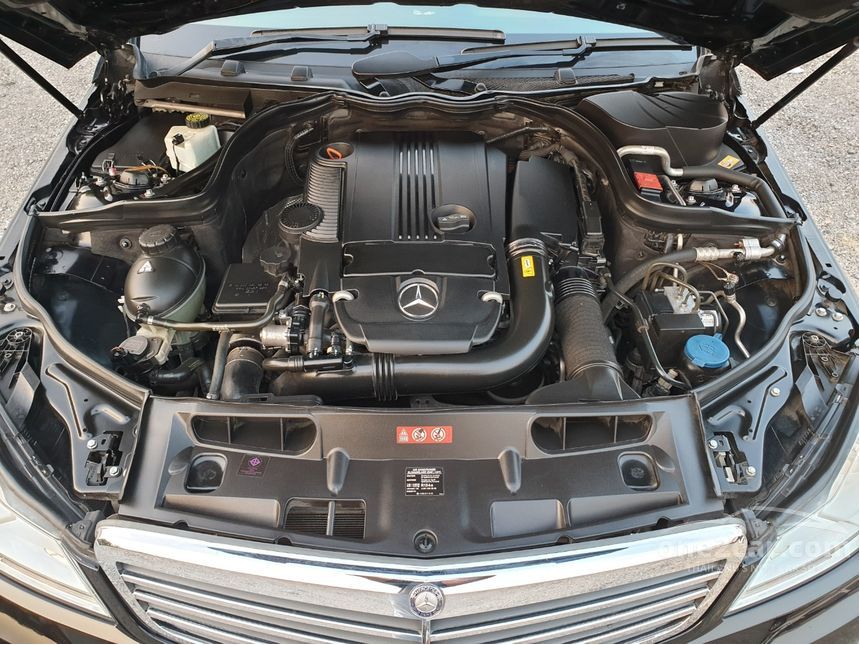 Mercedes-Benz C200 CGI 2013 1.8 in กรุงเทพและปริมณฑล Automatic Sedan สี ...