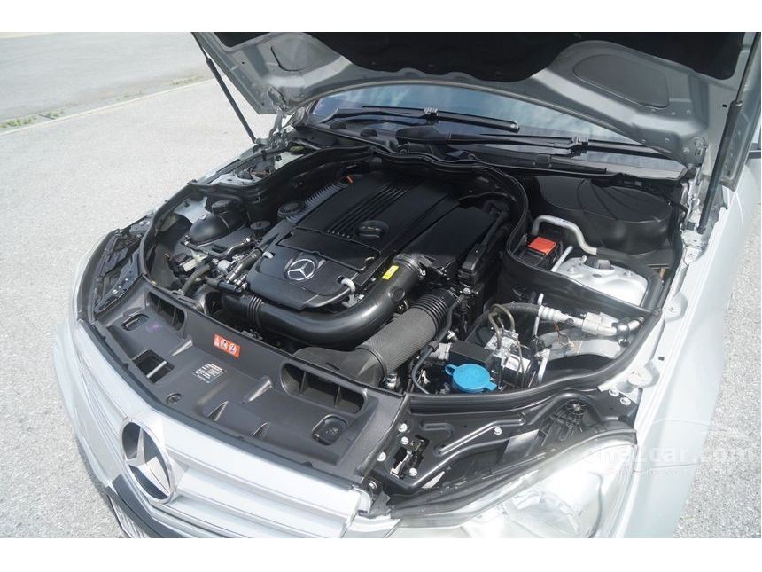Mercedes-Benz C200 2012 W204 (ปี 08-14) Avantgarde 1.8 เกียร์อัตโนมัติ ...