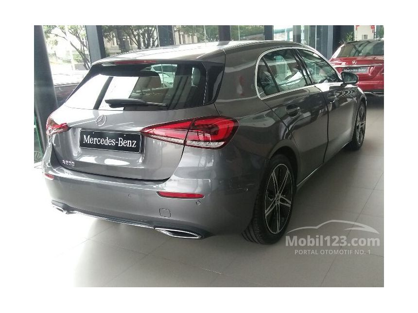 Jual Mobil Mercedes-Benz A200 2018 Progressive Line 1.3 di DKI Jakarta ...