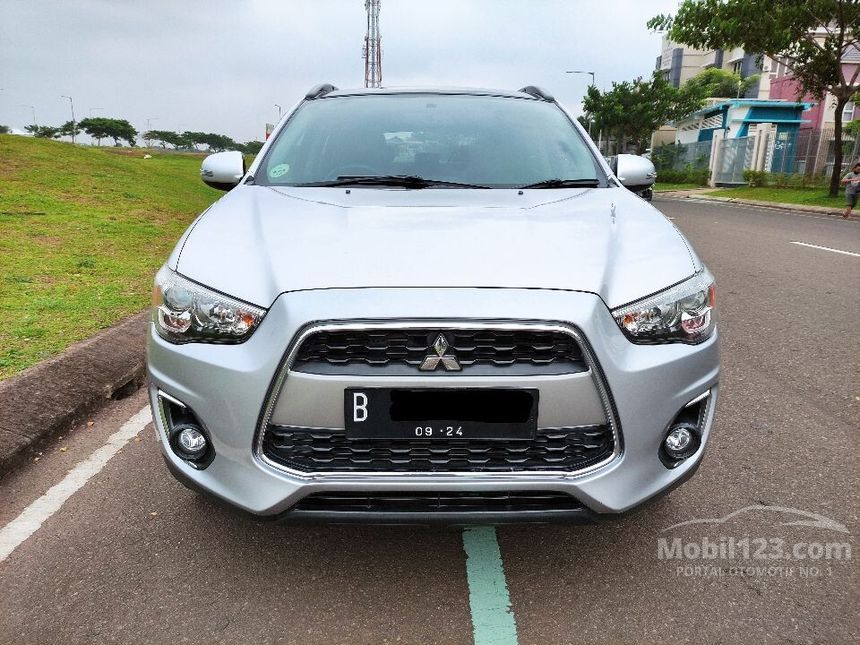 Jual Mobil Mitsubishi Outlander Sport 2014 PX 2.0 di Banten Automatic ...