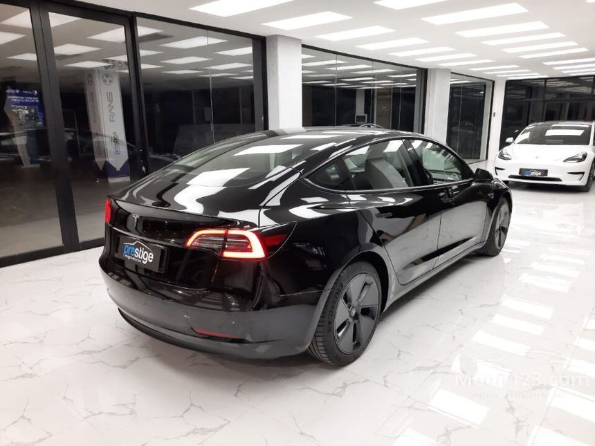 Jual Mobil Tesla Model 3 2021 Standard Range Plus di DKI Jakarta ...