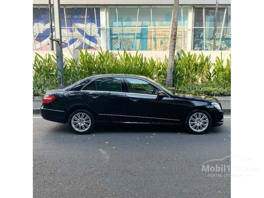 Jual Mobil Mercedes-Benz E300 2011 Elegance 3.0 di Jawa Timur Automatic ...