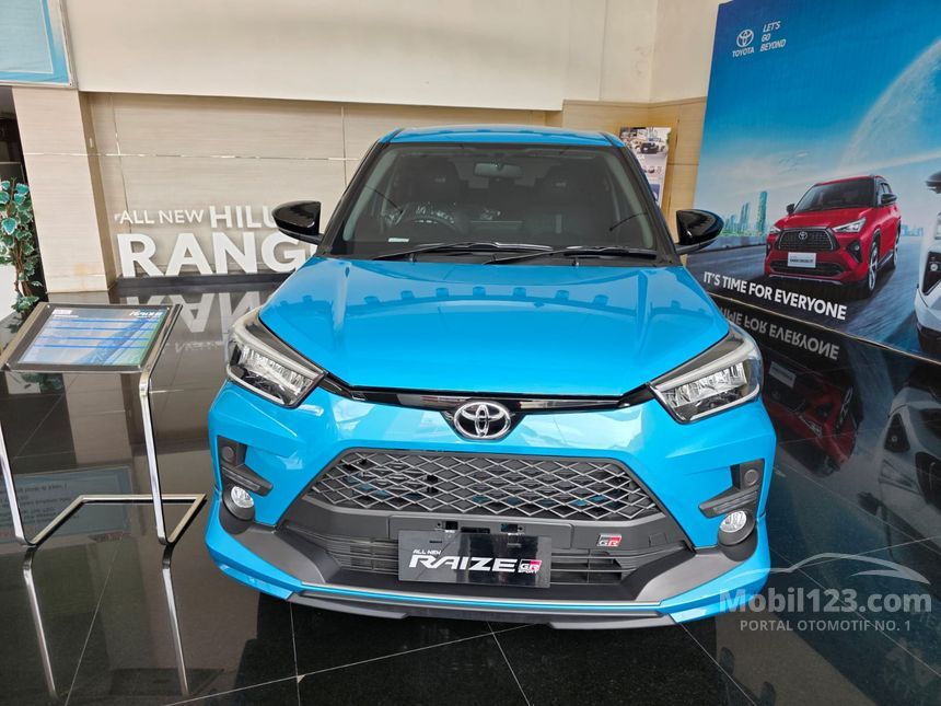 Jual Mobil Toyota Raize 2025 GR Sport (1 Tone) 1.0 di Banten Automatic ...