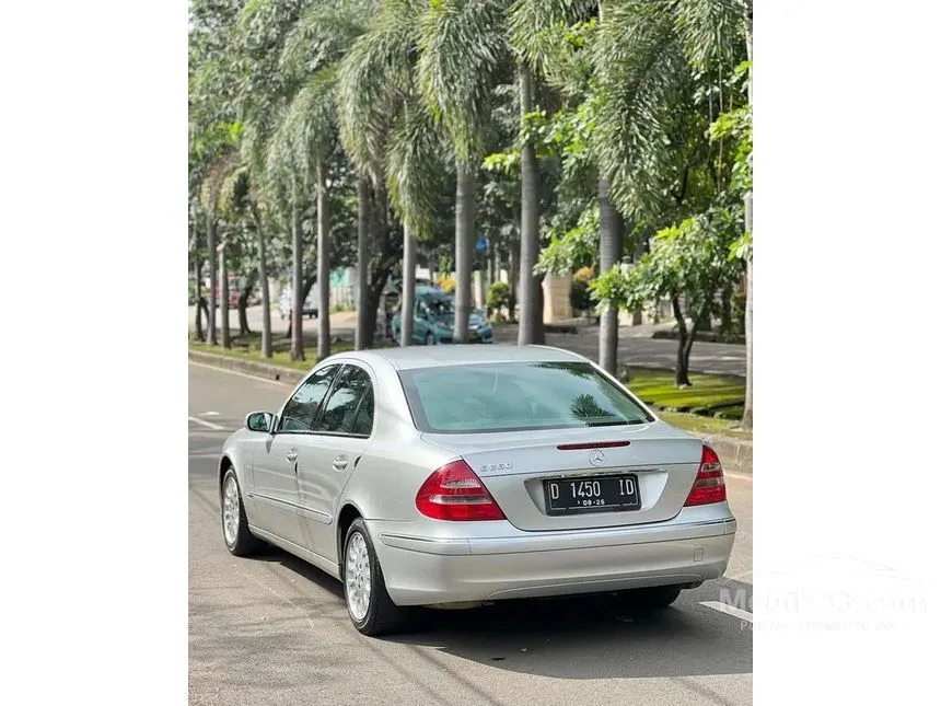 Jual Mobil Mercedes-Benz E260 2003 E260 2.6 di Jawa Barat Automatic ...