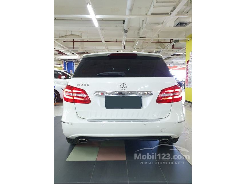 Jual Mobil Mercedes-Benz B200 2013 Sport 1.6 di DKI Jakarta Automatic ...