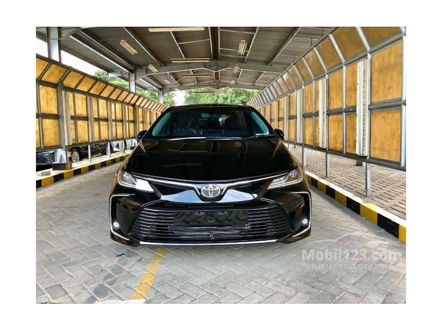 Jual Mobil Toyota Corolla Altis 2020 V 1.8 di Banten Automatic Sedan ...