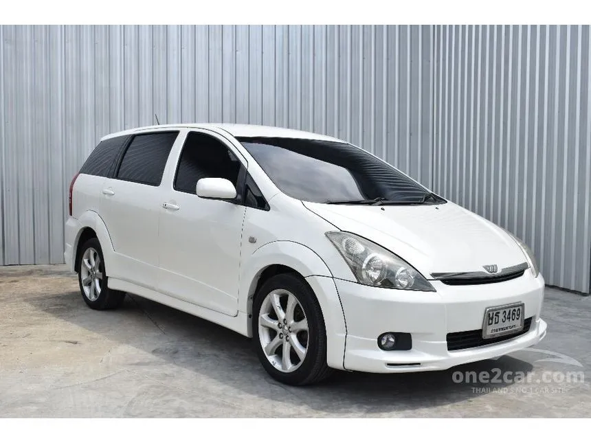 2004 Toyota Wish 2.0 (ปี 03-10) Q Wagon for sale on One2car