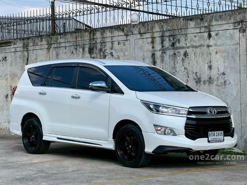 2019 Toyota INNOVA 2.8 (ปี 16-22) Crysta V Wagon for sale on One2car