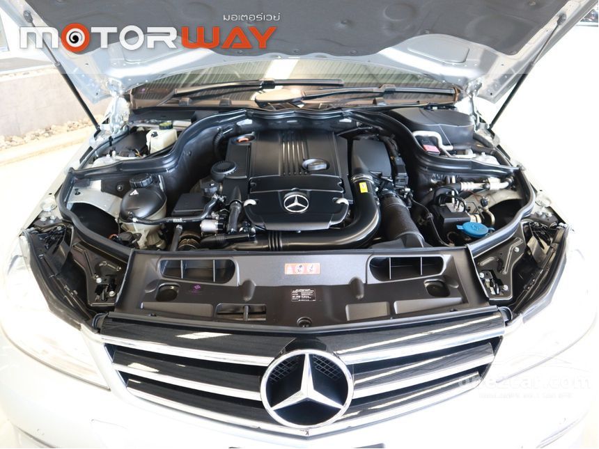 Mercedes-Benz C200 CGI 2013 1.8 in กรุงเทพและปริมณฑล Automatic Sedan สี ...