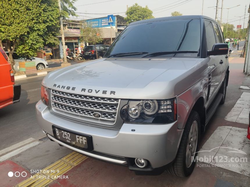 Jual Mobil Land Rover Range Rover 2004 Vogue 4.4 di DKI Jakarta ...