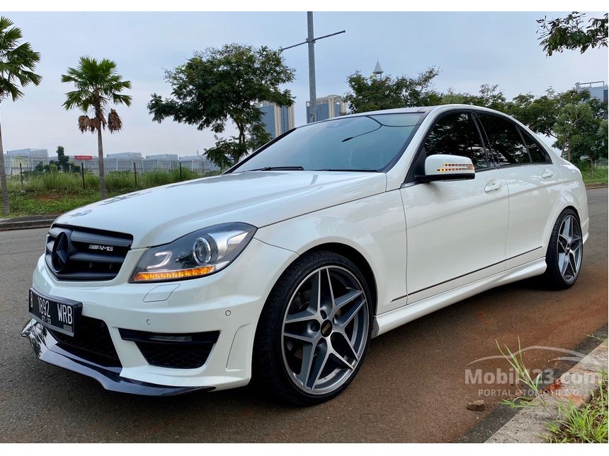 Jual Mobil Mercedes-Benz C300 2012 Avantgarde 3.0 di DKI Jakarta ...