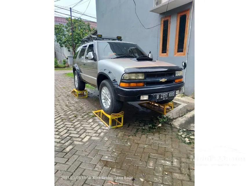 Jual Mobil Opel Blazer 2000 Montera LN 2.2 di Jawa Barat Manual SUV Abu ...