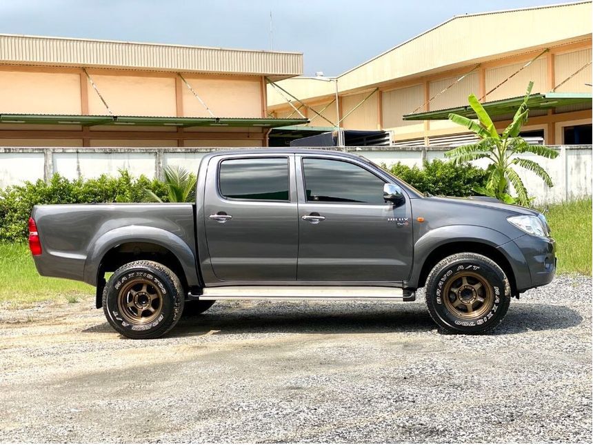 Toyota Hilux Vigo 2010 E Prerunner VN Turbo 2.5 in กรุงเทพและปริมณฑล Manual Pickup สีเทา for ...