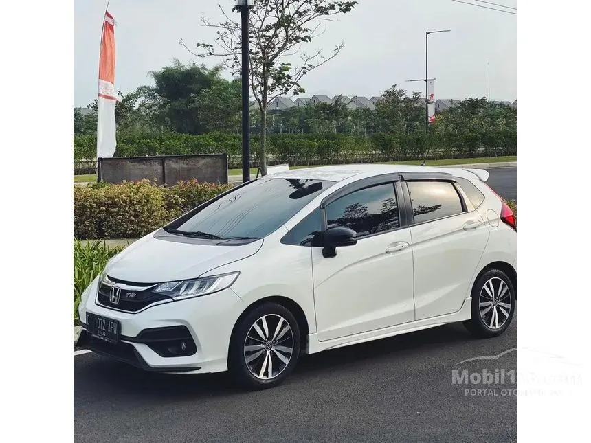 Jual Mobil Honda Jazz 2017 RS 1.5 di Jawa Barat Automatic Hatchback Putih Rp 243.000.000 ...