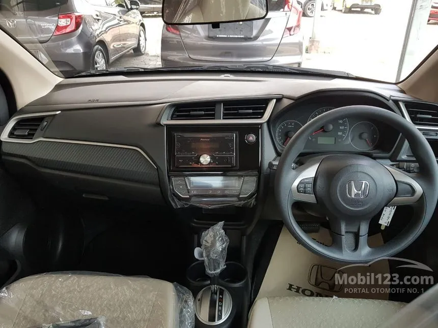 Jual Mobil Honda Brio 2022 E Satya 1.2 di Jawa Barat Automatic ...