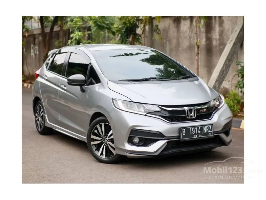 Jual Mobil Honda Jazz 2019 RS 1.5 di Banten Automatic Hatchback Abu-abu ...