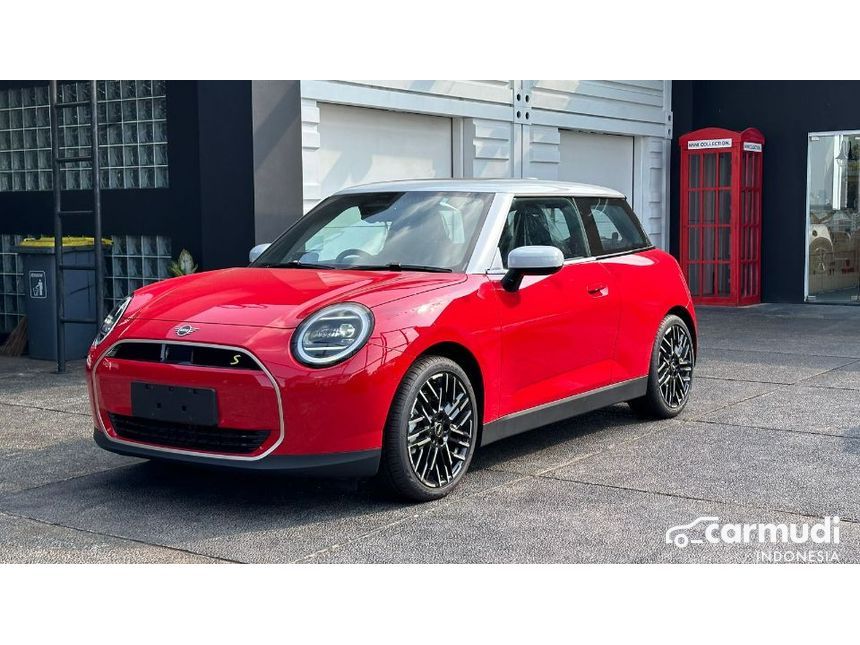 MINI Cooper 2024 S Electric Resolute Edition 3 Door in DKI Jakarta ...