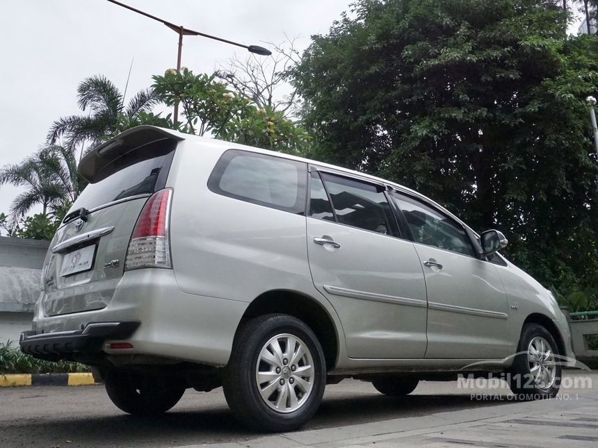 Jual Mobil Toyota Kijang Innova 2010 V 2.0 di DKI Jakarta Automatic MPV ...