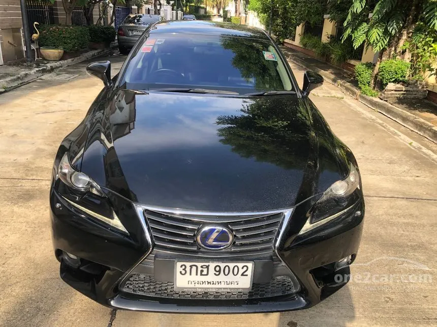 2015 Lexus IS300h 2.5 (ปี 13-23) 2.5 Luxury Sedan AT มือสอง One2car