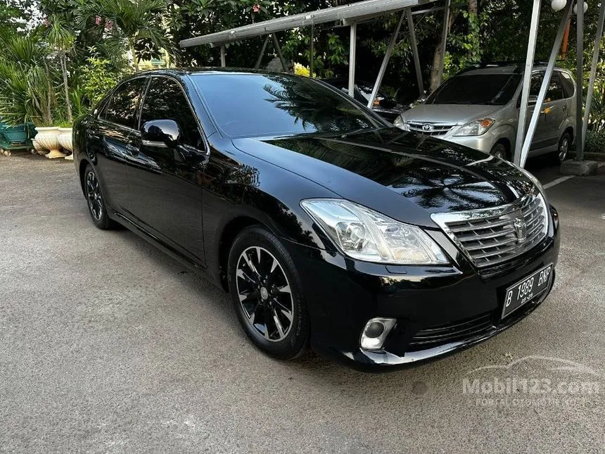 Jual Mobil Toyota Crown 2010 Royal Saloon 3.0 di DKI Jakarta Automatic ...