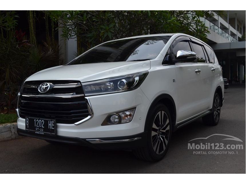 Jual Mobil Toyota Innova Venturer 2017 2.0 di DKI Jakarta Automatic ...