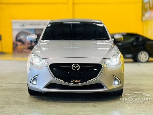 ขายรถ Mazda 2 2020 มือสอง รวมรถ มาสด้า2 มือสอง | One2car