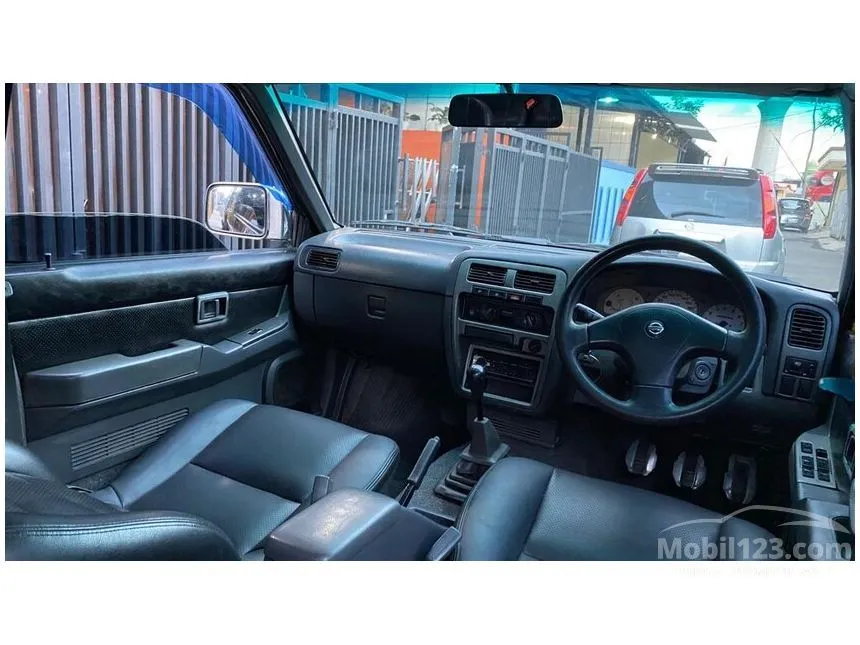 Jual Mobil Nissan Terrano 2004 Spirit S2 2.4 di Jawa Barat Manual SUV Hitam Rp 79.500.000 ...