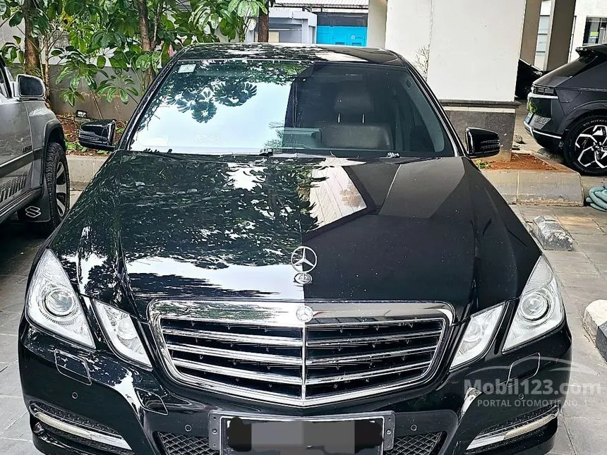 Jual Mobil Mercedes-Benz E250 2011 CGI Avantgarde 1.8 di DKI Jakarta Automatic Sedan Hitam Rp ...