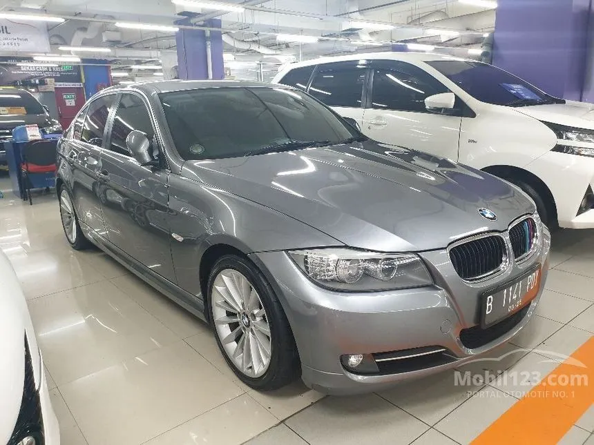 Jual Mobil BMW 320i 2010 Executive Edition 2.0 di DKI Jakarta Automatic ...