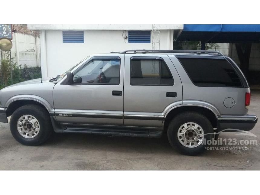 Jual Mobil Opel Blazer 1997 2.2 di Jawa Barat Manual SUV Offroad 4WD ...