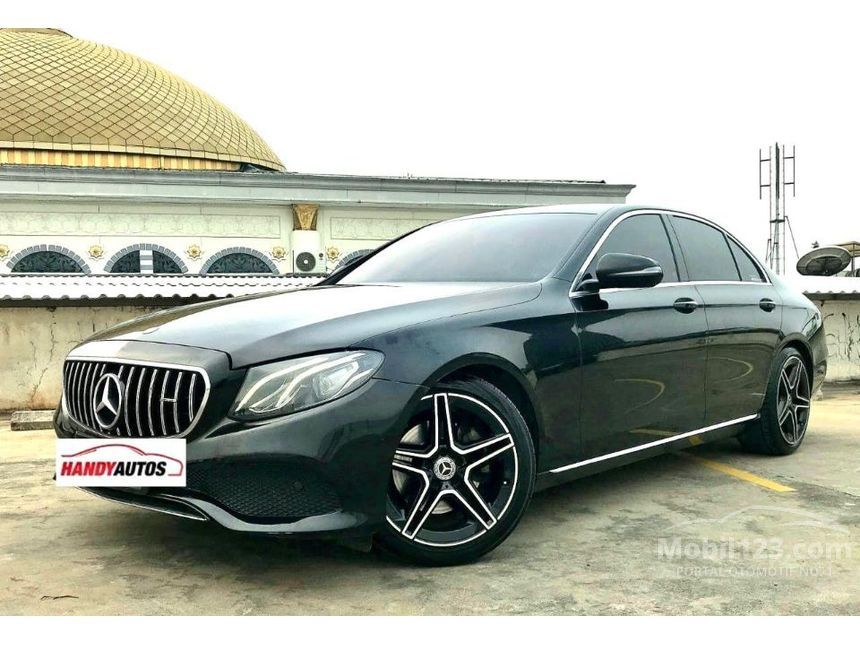 Jual Mobil Mercedes-Benz E250 2016 Avantgarde CBU 2.0 di Jawa Barat ...