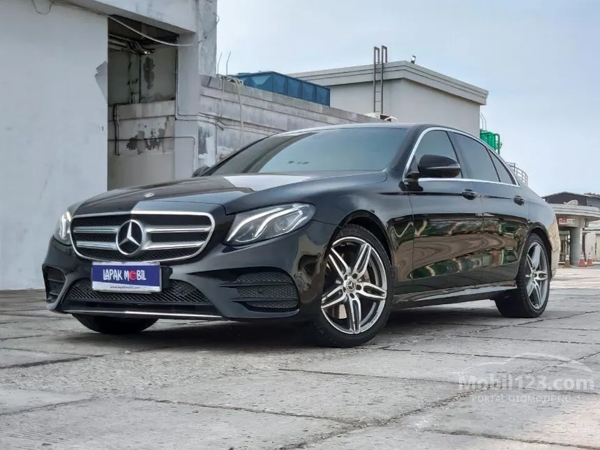 Jual Mobil Mercedes-Benz E300 2018 AMG Line 2.0 di Banten Automatic ...