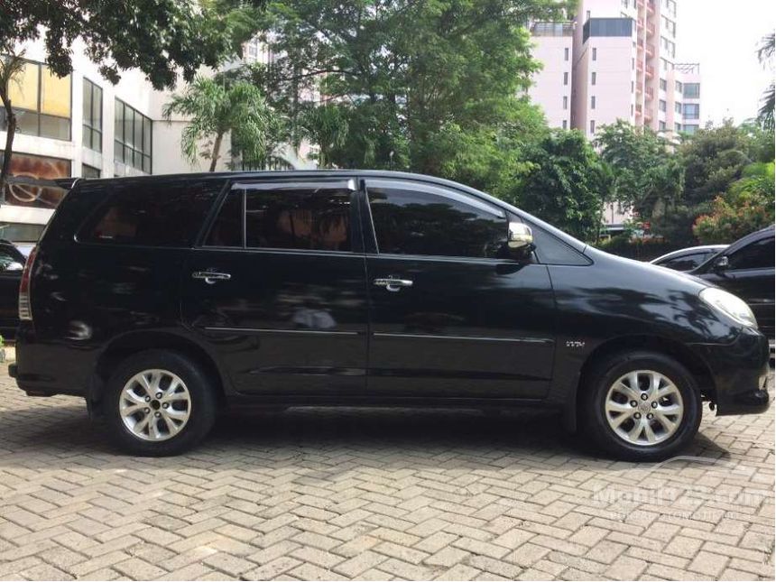 Jual Mobil Toyota Kijang Innova 2005 V 2.0 di DKI Jakarta Automatic MPV ...