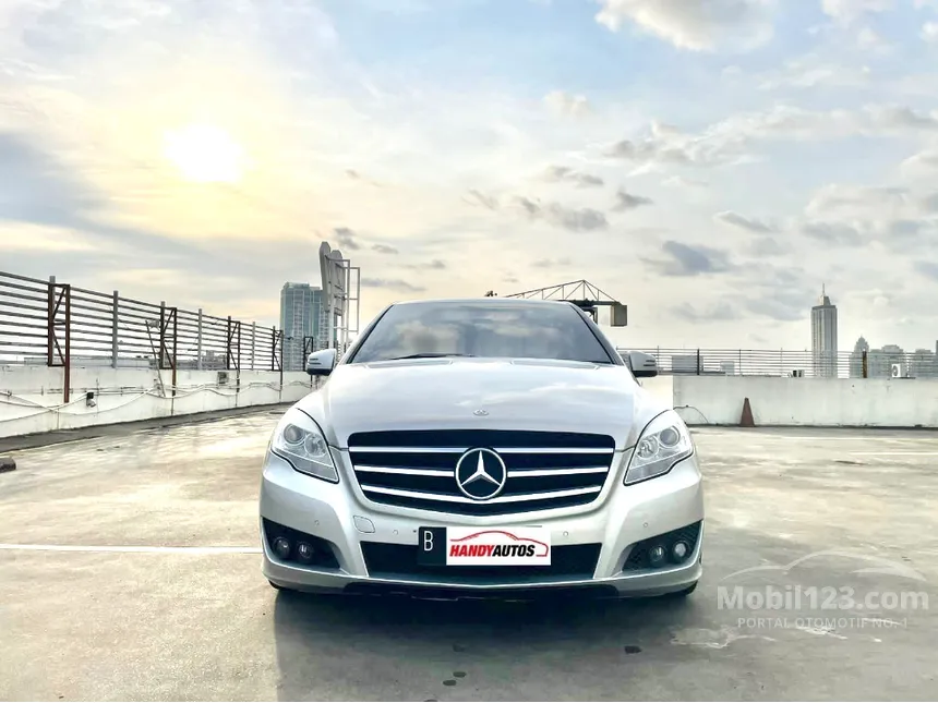 Jual Mobil Mercedes-Benz R300 L 2010 Family 3.0 di DKI Jakarta ...