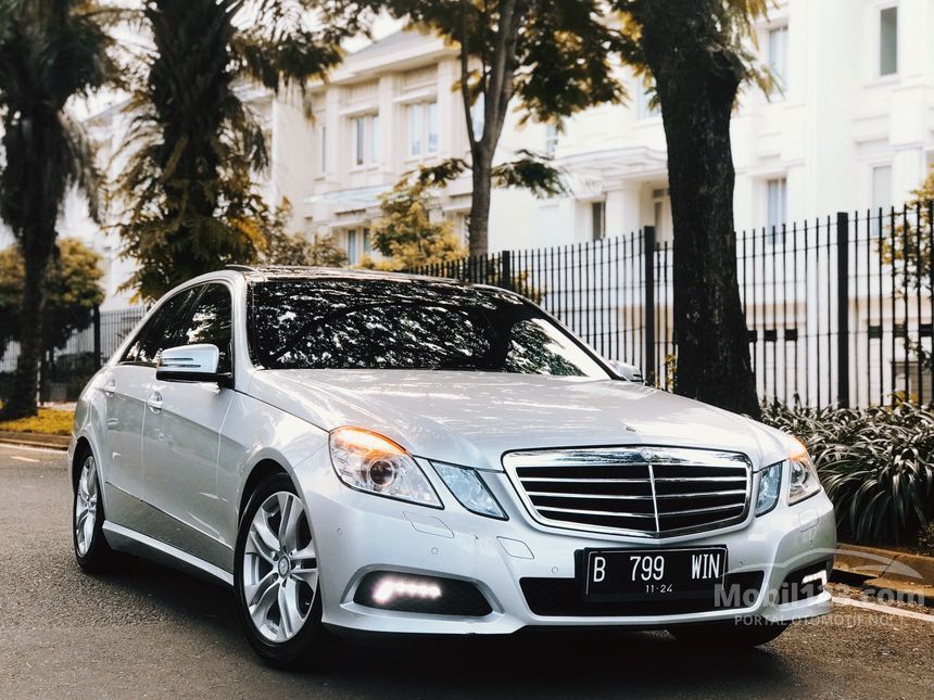 Jual Mobil Mercedes-Benz E300 2009 Avantgarde AMG 3.0 di Banten Automatic Sedan Silver Rp 259. ...