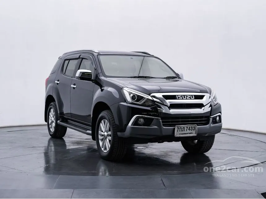 2018 Isuzu MU-X 3.0 (ปี 13-19) DVD 4WD SUV for sale on One2car